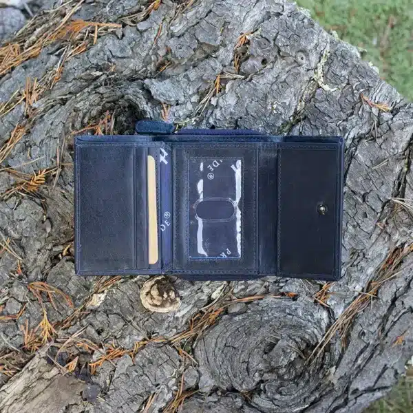 Artisan Women’s Leather Wallet UK | RFID & Handmade by Wombat