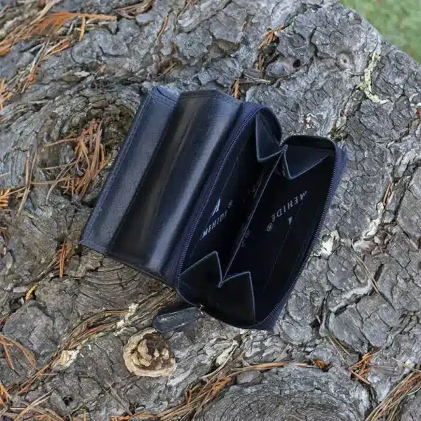 Artisan Women’s Leather Wallet UK | RFID & Handmade by Wombat